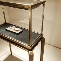 China Customized Wall Mounted Display Case with 50kg Shelf Weight Capacity, Front Opening Soft-Close Doors, and Top-mounted LED Spotlights for sale