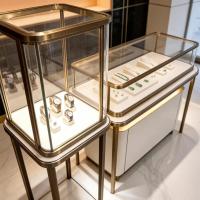China Customized Jewelry Display Props with 360° Rotatable Stands Made from Eco-friendly Materials for sale