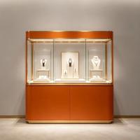 China Key Lock Jewelry Display Table with 120cm X 60cm X 75cm Dimensions and High-gloss Finish for Retail and Exhibition for sale