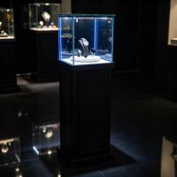China Customized Upright Display Case 72 Inches H X 36 Inches W X 18 Inches D with Adjustable Glass Shelves and Built-in High-CRI LED Lighting for sale