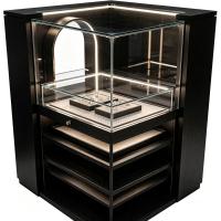 China 50kg Per Shelf Weight Capacity Upright Display Case with Adjustable Glass Shelves and Natural Marble Base for sale