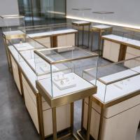 China 600X600X1300MM Jewelry Display Case with Luxury Velvet Display Trays and 12V Lighting System for Elegant Boutique Design for sale