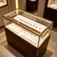 China Heart Shaped Jewelry Display Rack with Ultra-Soft High-Density Velvet and 3D Shop Design for Elegant Jewelry Presentation for sale