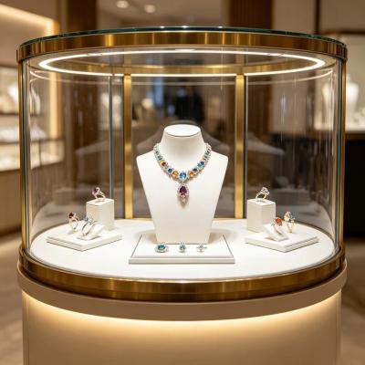 China Luxury Jewelry Store Layout with Ambient And Accent Lighting Full-length Mirrors Near Display and 12V For Each Counter for sale