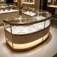 China Luxury Jewelry Store Layout with Ambient And Accent Lighting Full-length Mirrors Near Display and 12V For Each Counter for sale