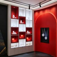 China Luxury Jewelry Store Layout with Polished Marble Flooring, Ambient and Accent Lighting, and Full-length Mirrors Near Display for sale