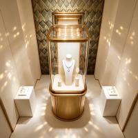 China Shatter-resistant Tempered Glass Jewelry Shop Design with Full-length Mirrors and Solid Back for Luxury Retail for sale