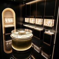 China Adjustable Glass Shelves Upright Display Case with Durable Stainless Steel Frame and Built-in LED Strip Lights for sale