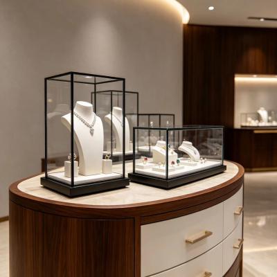 China Laminated Finish Island Display Cabinet with High CRI LED Lighting and 360° Panoramic View for sale