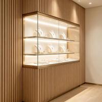 China Calacatta Marble End Jewelry Display Setup Metal Framework Offering Secure and Elegant Solutions for Jewelry Exhibitions for sale