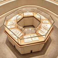 China Secure Key Lock Jewelry Counter with Marble Tabletop and Hidden LED Strip Lighting for Retail Stores for sale