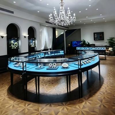 China Modern Jewelry Shop Design with Polished Marble Flooring and Aluminium Frame Featuring Dimmable UV-free High-CRI LED Lighting for sale