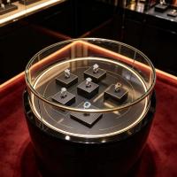 China Customized Overall Dimensions Jewelry Shop Design with Calacatta Marble Top and Ambient and Accent Lighting for Jewelry Store Layout for sale