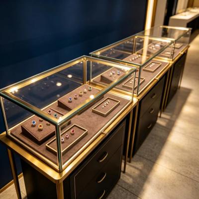 China Aluminium Frame Jewelry Shop Design with Tempered Glass for 120 Square Meters Jewelry Store Layout for sale