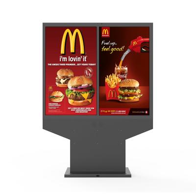 China 55 Inch IP65 Waterproof Outdoor Digital Signage 2000-4000 cd/m² Brightness LCD Display for sale