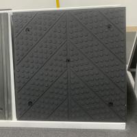 China Shock Absorption Horse Floor Mats SBR Anti Slip Thickness 35mm for sale