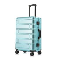 China Aluminum Suitcase with Aluminum-Magnesium Alloy USB Power Port and Scratch-resistant Travel Suitcase for sale