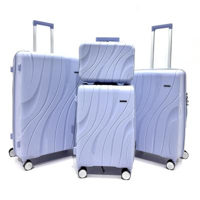 China PP Material Lightweight Suitcase with Large Capacity and Aviation Aluminum Pull Rod for Travel for sale