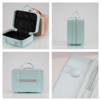 China Retro-style portable makeup case, 14-inch small and lightweight new storage bag that can be hung on luggage. for sale