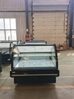 China Transparent Deli Cooler with Curved Glass Stainless Steel Interior and Digital Thermostat for sale