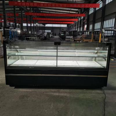 China 2500MM Plug‑in Static Cooling Deli Counter with Dual Fin Evaporator for Cured Meat Display for sale