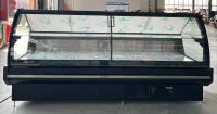 China 2500mm Curved Meat Display Counter with Steel Bumper & Customisable Cabinet Colour for sale