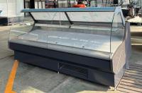 China 2500MM Wide‑display Plug‑in Curved Chiller with Dual Inner Shelves for Assorted Deli Goods for sale