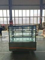 China VERA Series Ventilated Display Case with Triple Anti-Fog Glass for sale