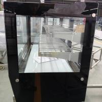 China 900MM Medium Counter‑Top Cake Refrigerated Showcase Air‑Cooled Metal‑Shelf Commercial Cooler for sale