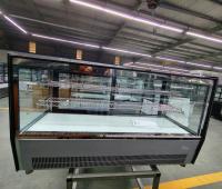 China 1200mm Wide Counter‑Top Flat‑Front Cake Chiller Large‑View Bar Dessert Showcase for sale