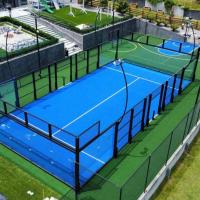 China Weather Resistant Padel Tennis Court Durable Panoramic Tempered Glass Walls Professional Sports Facility for Clubs & Resorts for sale