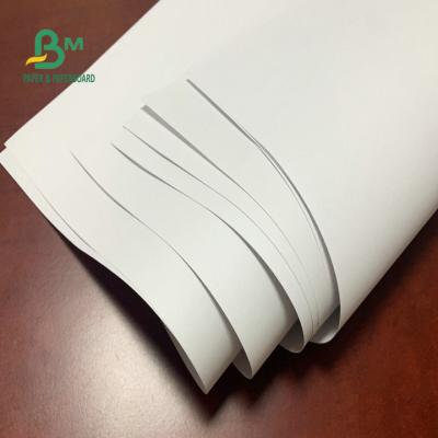 China Smooth Surface White Bond Paper Roll Brightness Offset Uncoated 60g 80g For Notepad for sale