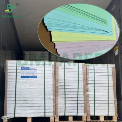 China Digital Carbonless NCR Copy Paper 58gsm 60gsm 75gsm for Printing Receipt for sale
