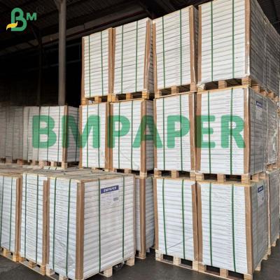 China 50gsm NCR CFB Sheets Carbonless Paper 430mm X 590mm, White Yellow Green Pink Blue Color for sale