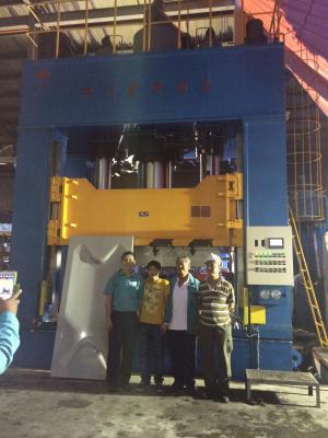 China 1500 Ton Hydraulic Press Machine , SMC Moulding Press PLC Controlled for sale