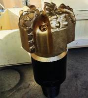 China API IADC PDC drill bits set, 6 1/2 inch PDC drill bits & 5 blade pdc metal square hole drill bit for sale