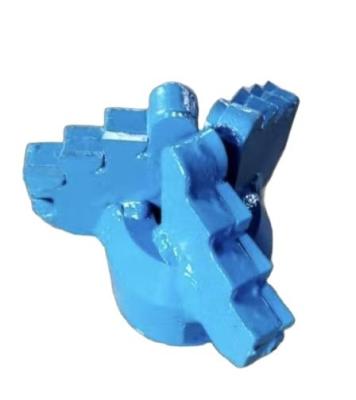 China Customizable 93mm Drag Bit 3 Blades Carbon Steel Forging for Water Well Drilling API Certified for sale