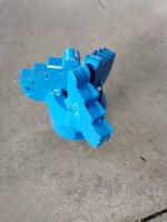 China Customizable 93mm Drag Bit 3 Blades Carbon Steel Forging for Water Well Drilling API Certified for sale