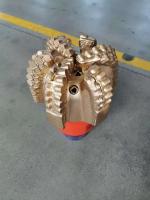 China 6 Inch PDC Drill Bit 5 Blades High Manganese Steel for Sandstone Drilling Customizable for sale