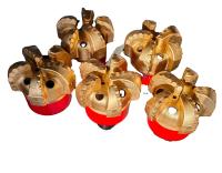China 6 Inch PDC Drill Bit 5 Blades High Manganese Steel Forging for Sandstone Drilling for sale