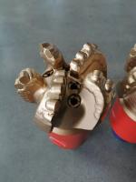 China 6 Inch PDC Drill Bit 5 Blades High Manganese Steel Forging for Sandstone Drilling for sale