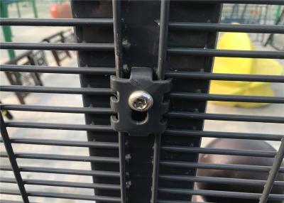 China Prison Powder coated high security wire mesh fence panel 3