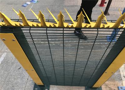 China 358 mesh security fencing anti climb fence for sale