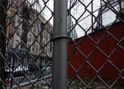 China hot dipped galvanized chain wire mesh fence  2