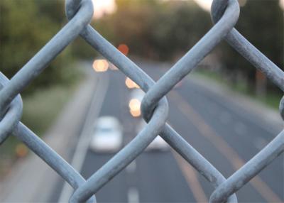 China hurricane fence/chainlink systems wholesale hurricane Mesh Fence for sale
