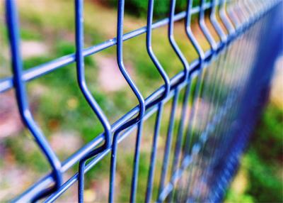 China cheap welded wire mesh curved fence / high security fence panels / garden fence wire fencing for sale