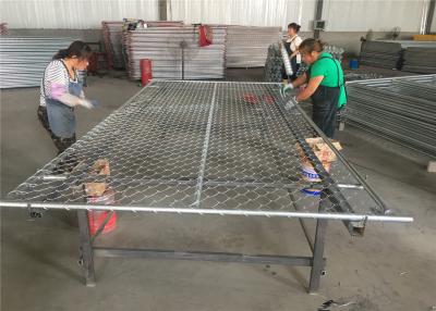 China Chain Link Fence Panels 6' x 14' cross brace mesh 57mm x 57mm x 2.8mm wire tube 1½
