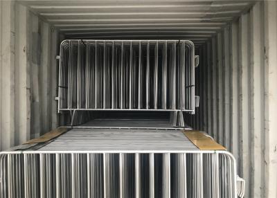 China Hot Dipped Galvanized Crowd Control Barriers 1090mm x 2500mm 14 microns hdg pre-galvanized cold zinc painted at welds for sale