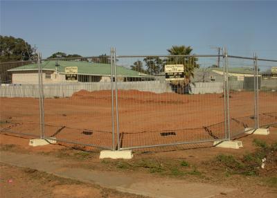 China OD 40mm x 1.6mm wall thickness temporary fencing panels Mesh 60mm x 150mm diameter for sale