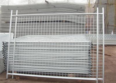 China NZ Standard Temporary Fencing Panels 2.1m x 3.0m Mesh 60mm x 150mm with a 3.00mm wire diameter for sale